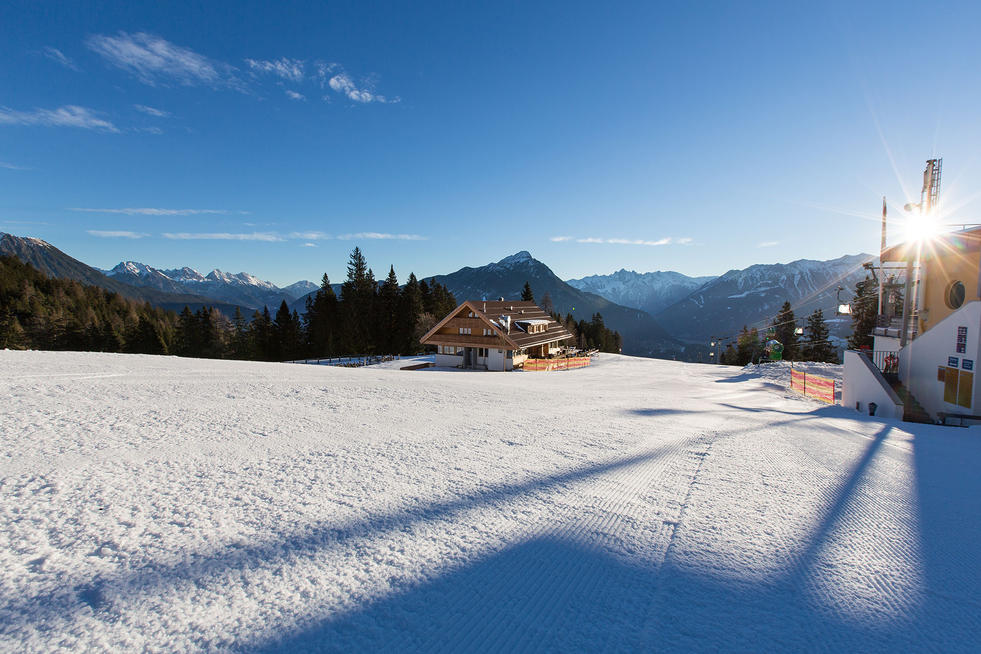 UALM in Hoch-Imst Almhütte mitten im Wandergebiet
